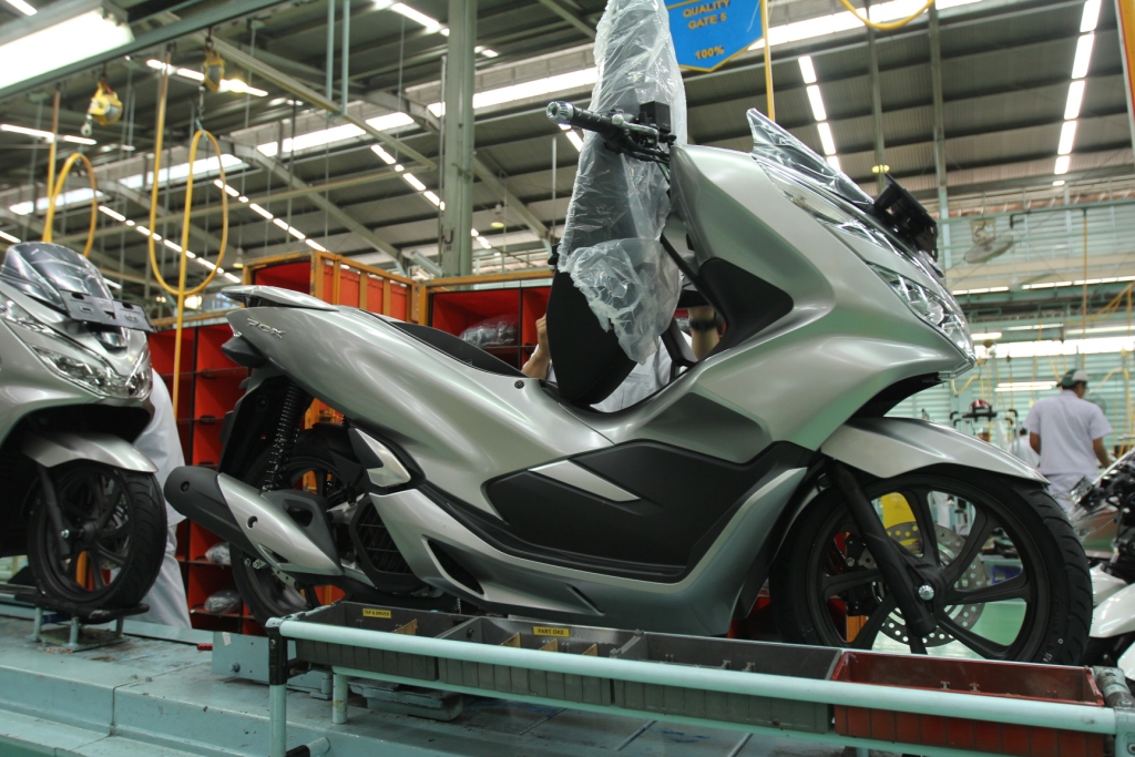 Honda Berhasil Ekspor 300 Ribu Motor Di Tahun 2019 - INDORIDE.COM